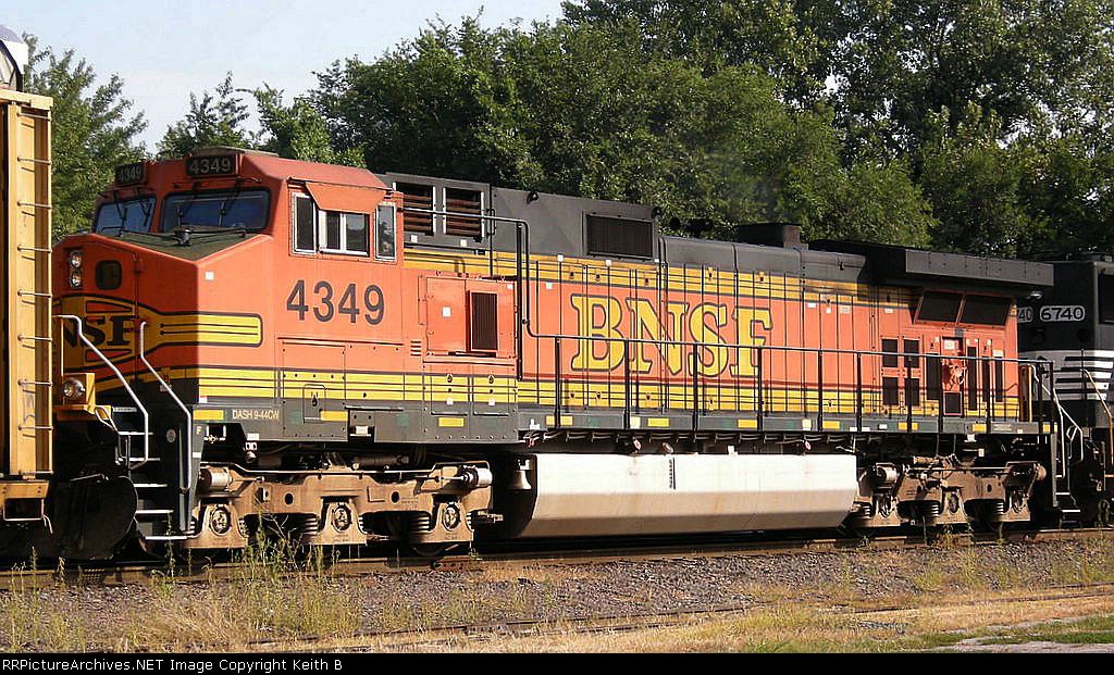 BNSF 4349